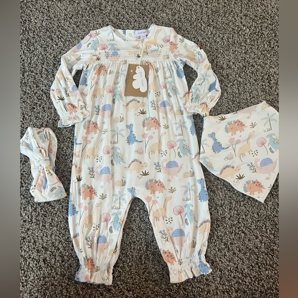 Angel Dear | One Pieces | Angel Dear 3 Piece Bamboo Dino Set | Poshmark